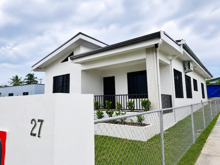 Trendy Kez Apartment - Nadi