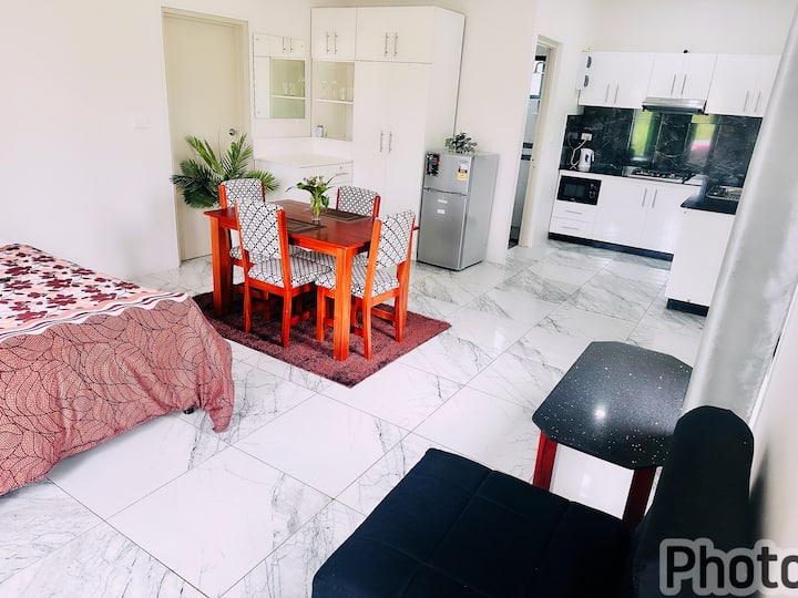 Trendy Kez Apartment - Nadi
