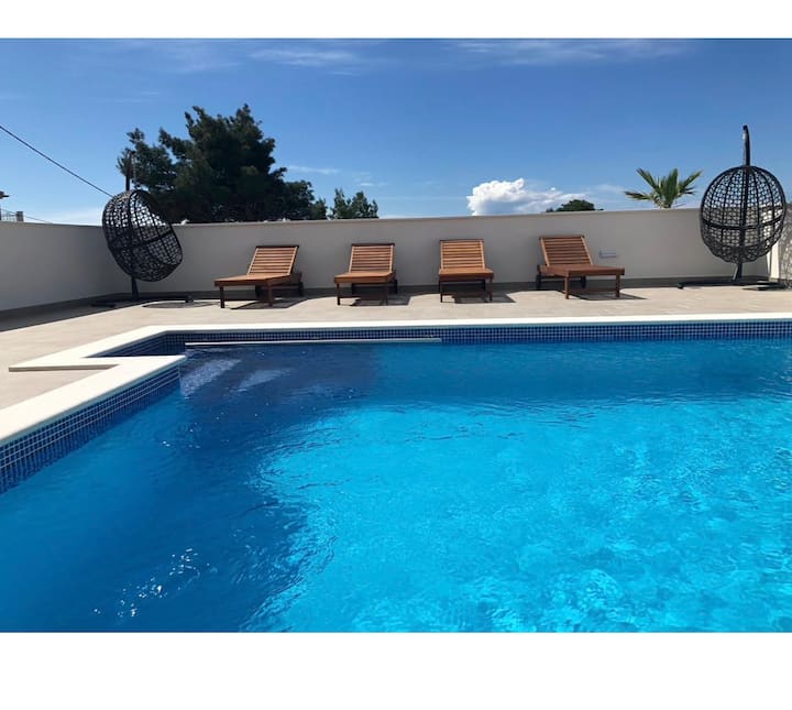 Apartmani Maslinica / ŠOlta - Maslinica