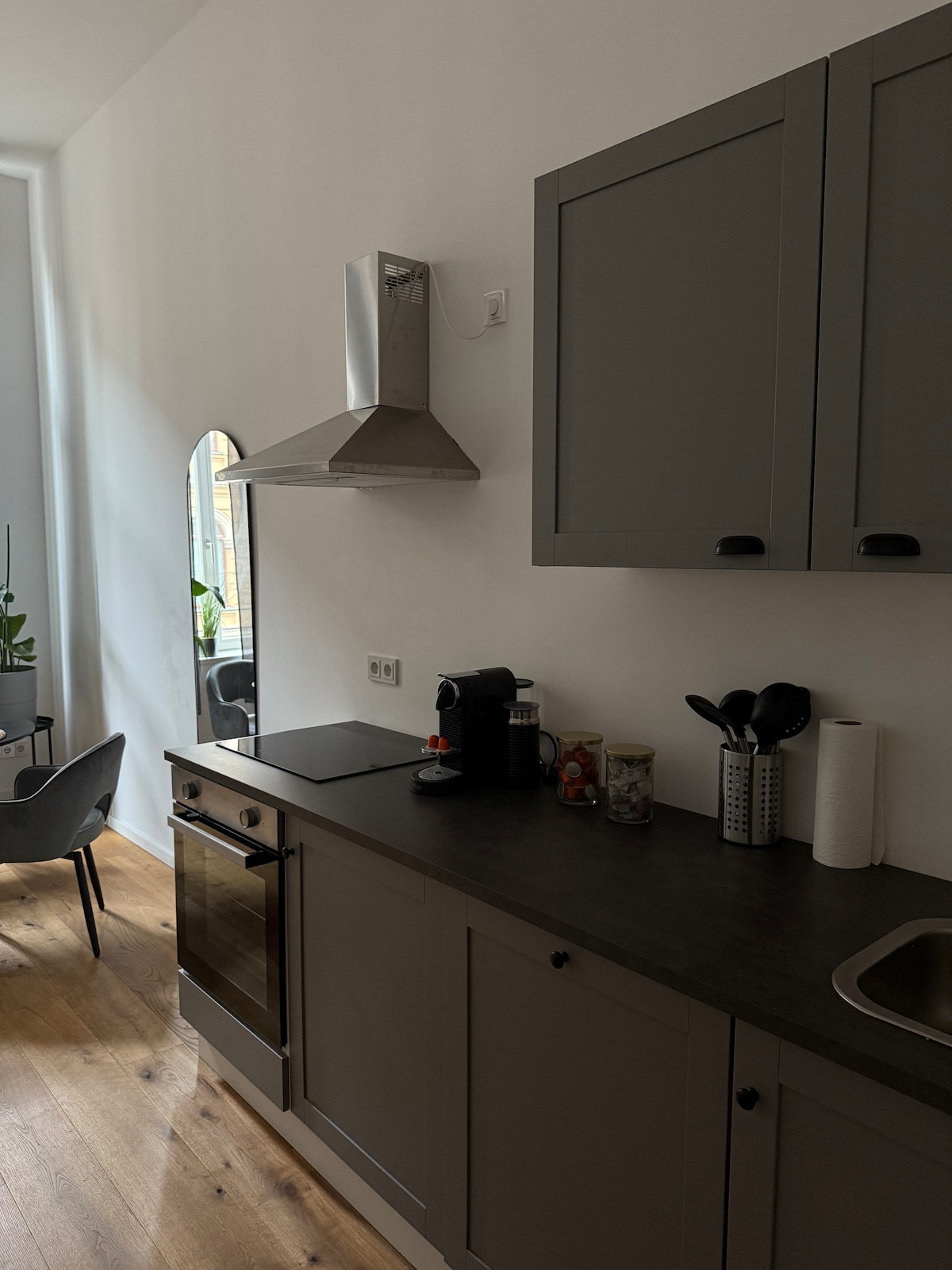 Central apartment 05 - Flats for Rent in Leipzig, Sachsen, Germany - Airbnb