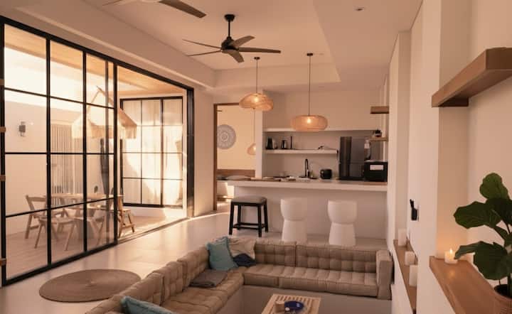Family & Friends Getaway | 2-bedroom Private House - Gianyar