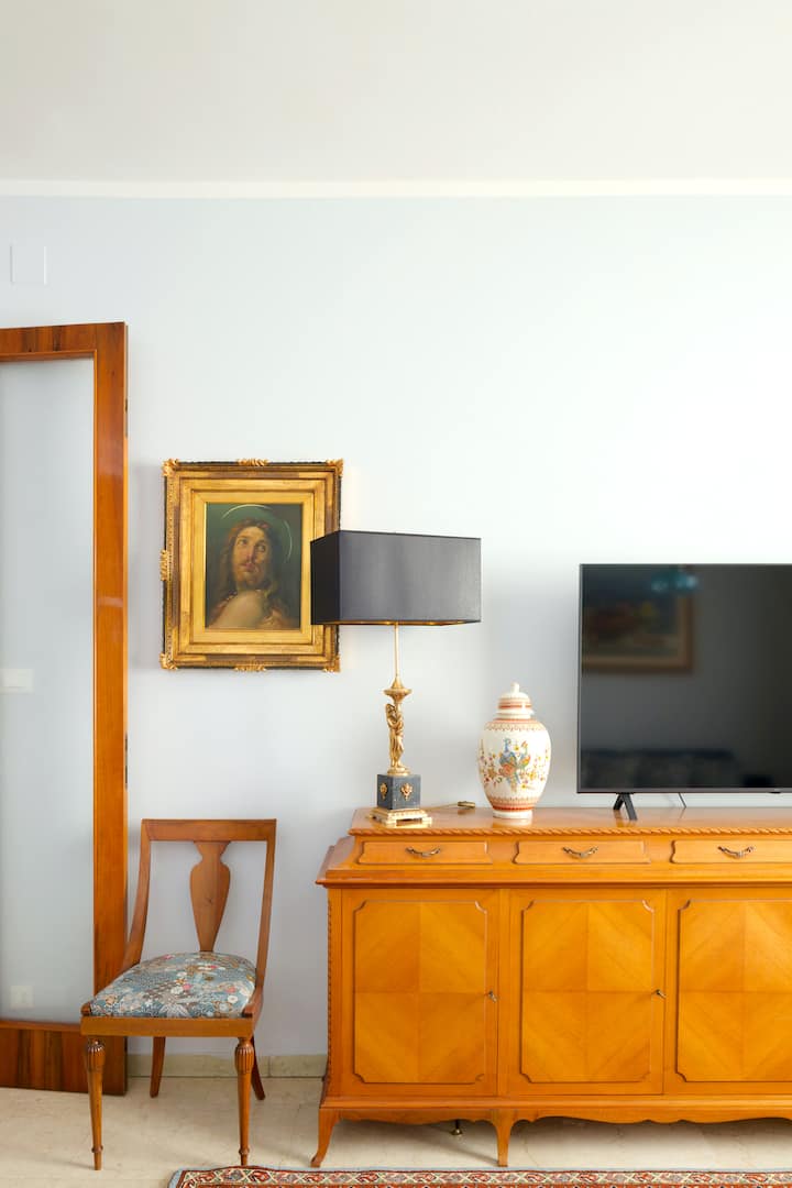 The Wedgwood, Your Portal To The Heart Of Bologna - Bologna