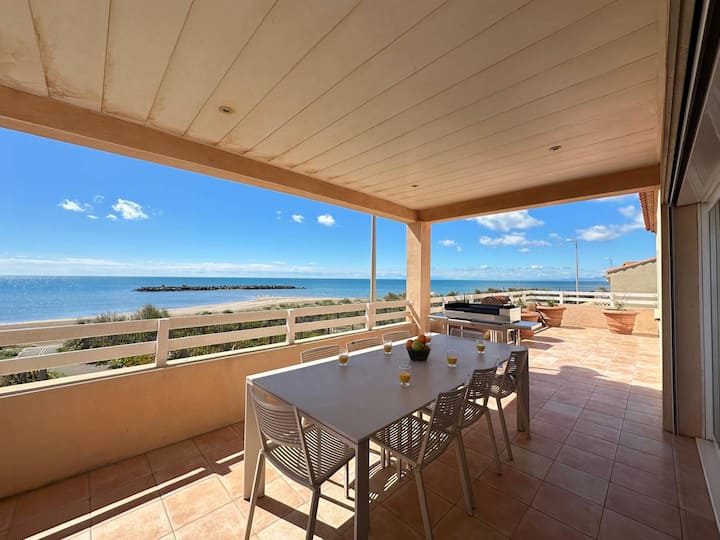 Superbe Villa En Bord De Mer Avec Places De Parkin - Sauvian