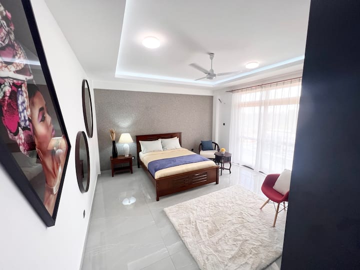 Ocean View Luxury Rm#2 @ Penthouse Living Nyali - Mombasa