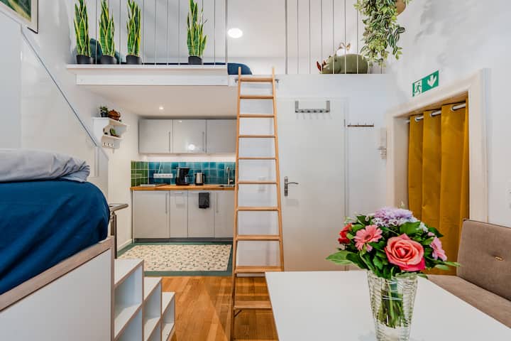 Cozy Maisonette Apt Near Kudamm - Berlin
