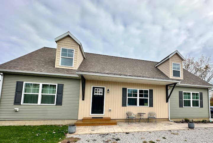 The Island Retreat On Kelleys Is - Kelleys Island, OH