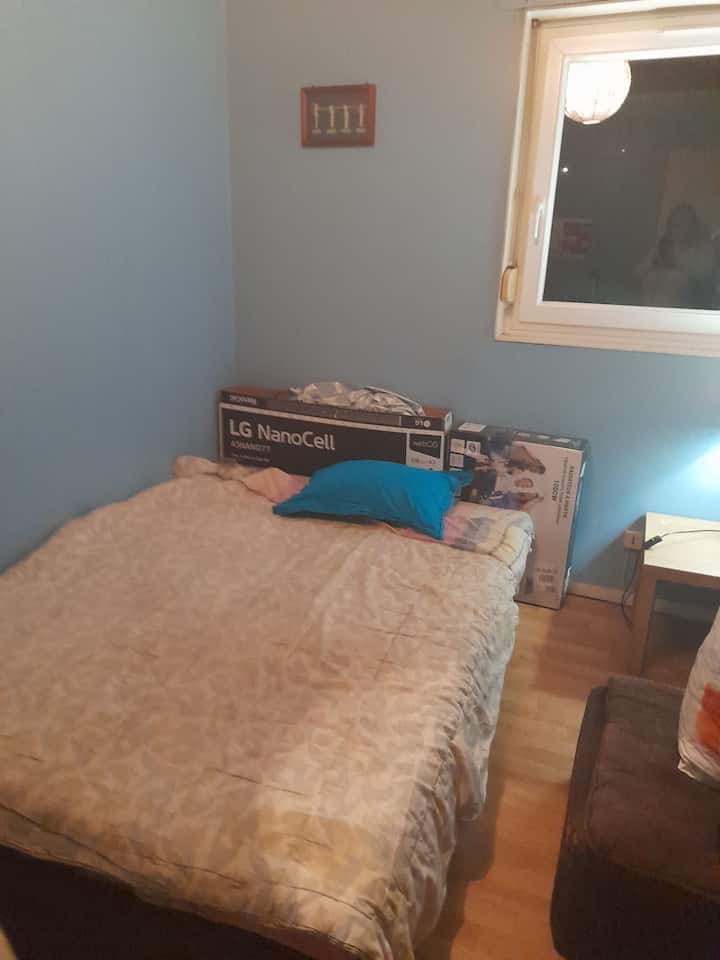 2 Chambres Chez Habitant Montagne + 2 Chiens + Moi - Allevard