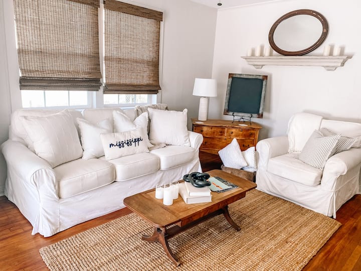 Hub Cottage 2bd/1bath - Hattiesburg, MS