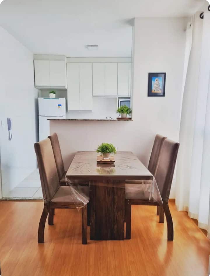Apê  Aconchegante Próximo A Uel - Londrina