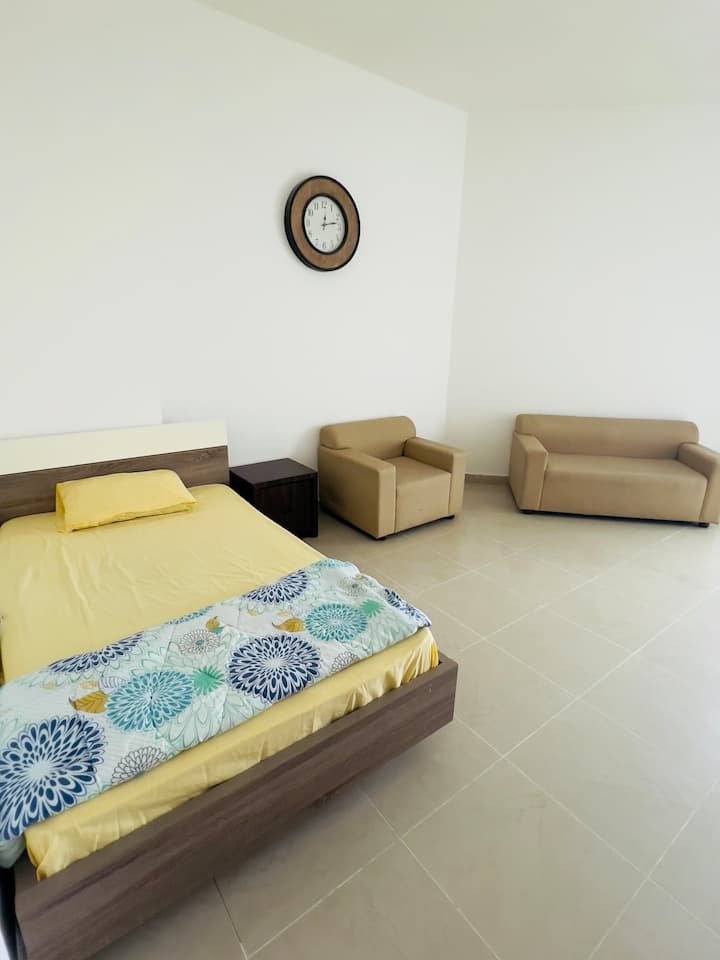 Vip Amazing And Cozy Big Bedroom + Shared Bathroom - Ajman