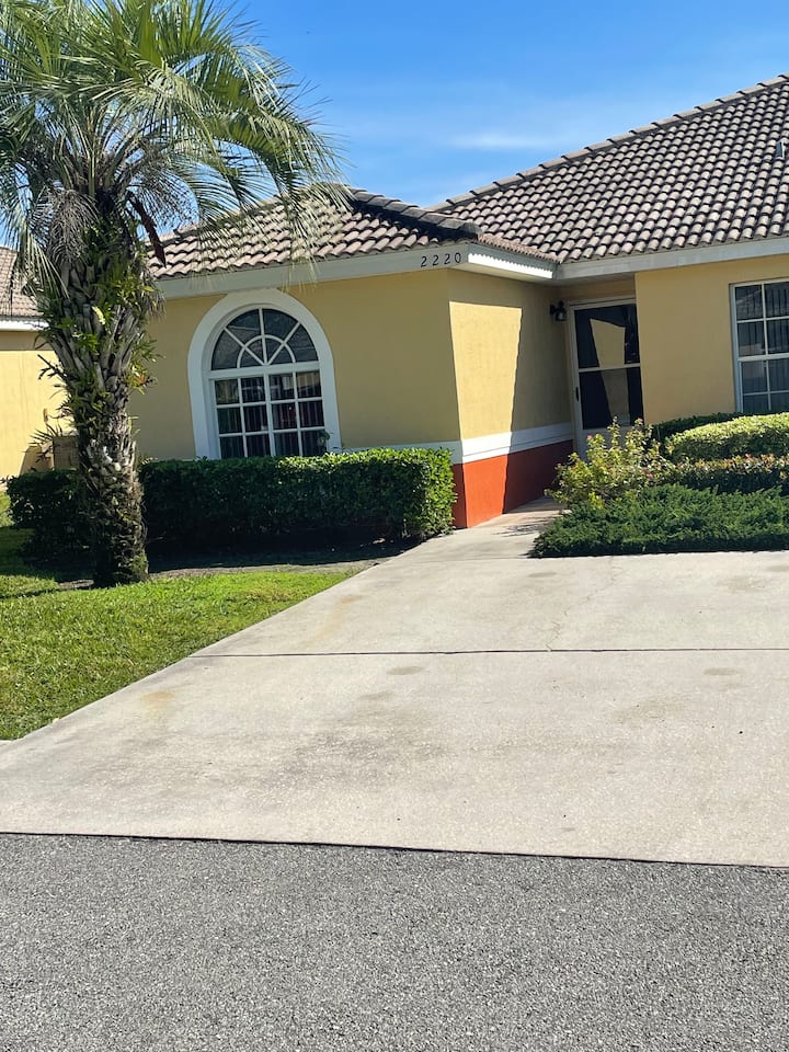 Villa Vacation For Rent - Lake Kissimmee State Park, Lake Wales