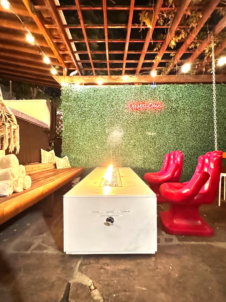 Unique Downtown Denver Oasis ! - Denver, CO