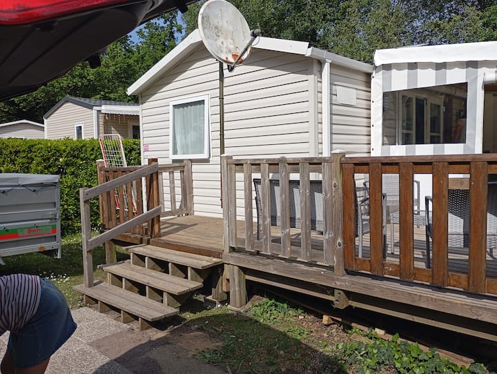 Mobilhome 3chbres N°152 Avec Grde Terrasse Fermée - Névez