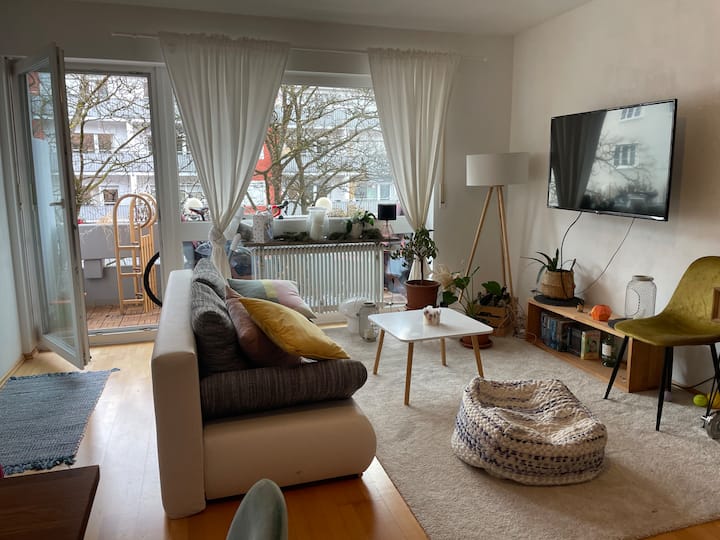 1-zimmerwohnung Mit Balkon - München