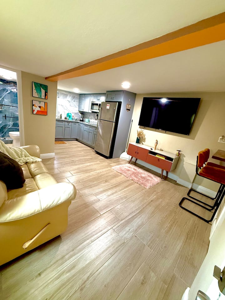 The Cockpit At Amazing Grace - Tampa, FL