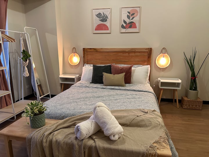 Tagaytay Zen Escape - Talisay