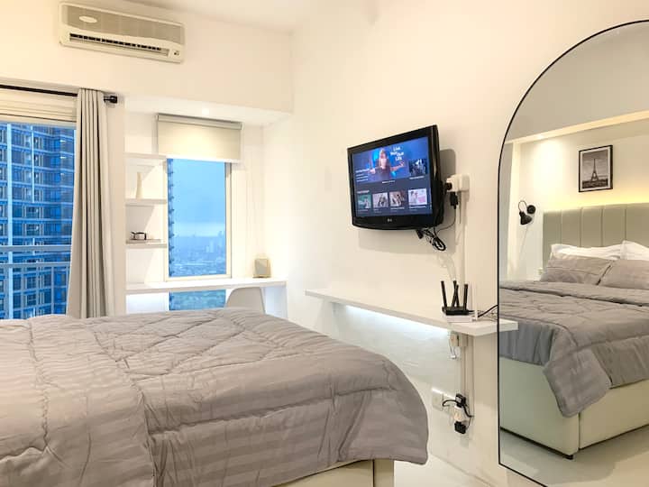 Pakuwon Mall Apartment Surabaya By Dovey - Surabaya