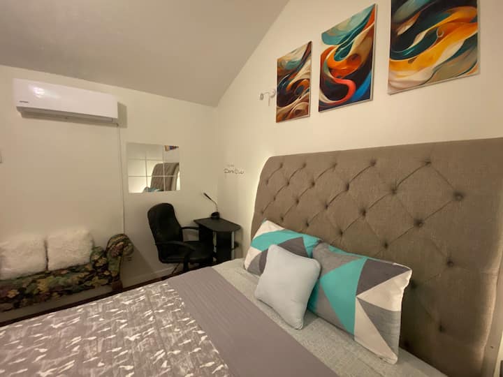 Cozy Private Studio, Off Hwy 55 - Jackson, MI