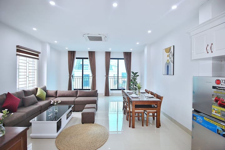 Tranquil Oasis With Sunset Westlake Views - Hanoï