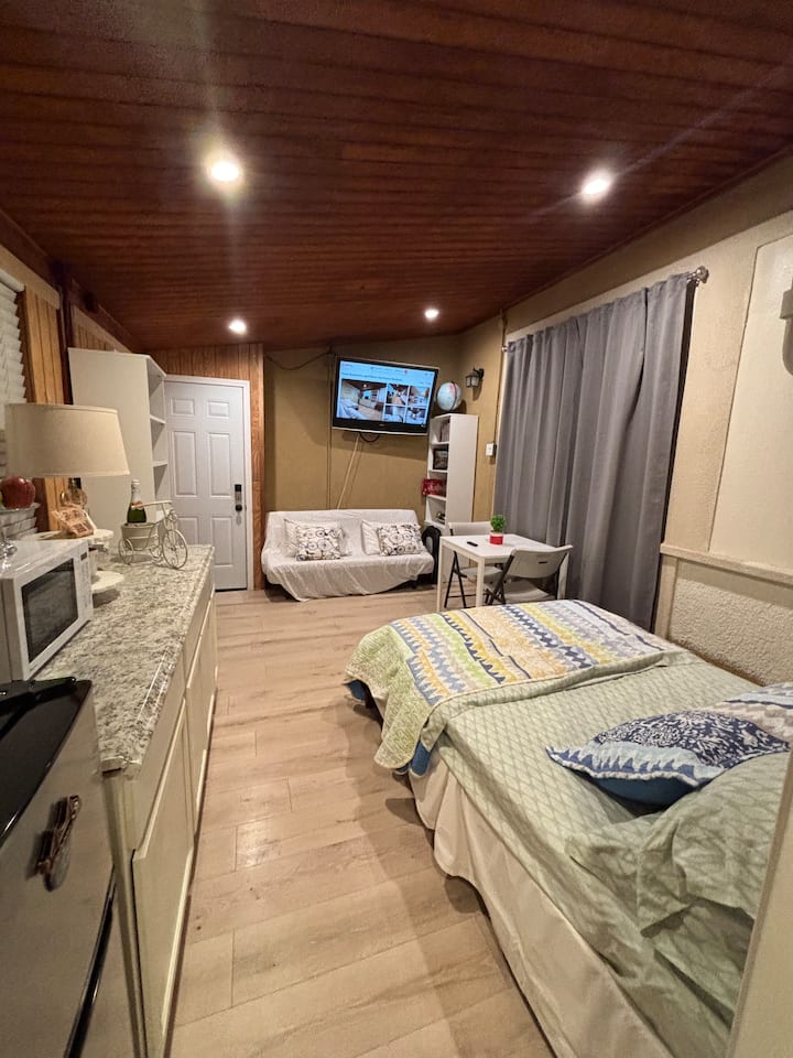 The Serene Studio - Modesto, CA