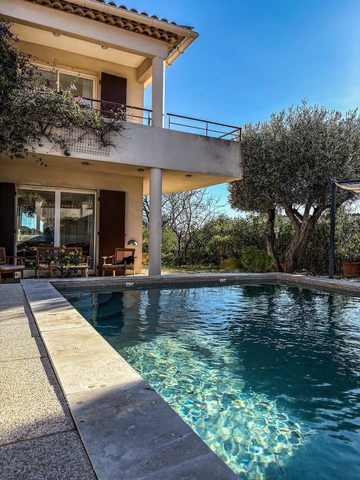 Chambres D’hôtes Avec Piscine Et Jardin Arboré - Toulon
