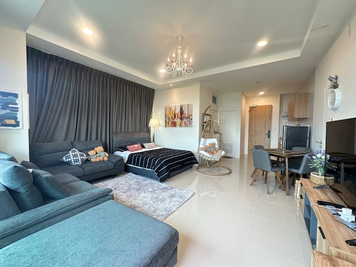 Holiday Getaways @ Riverine Diamond - Kuching