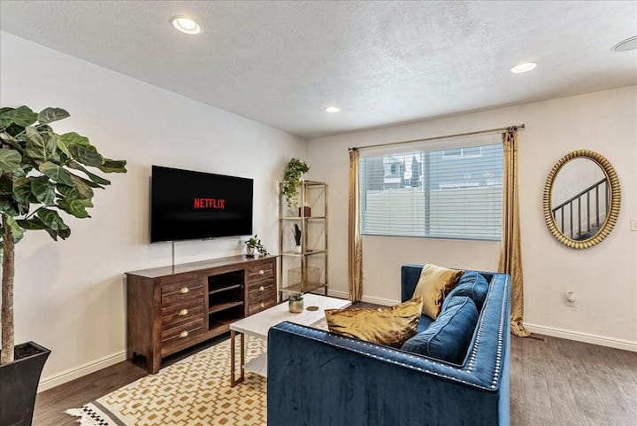 Saratoga Haven! 30+ Special! Garage! Pets! House! - Saratoga Springs, UT