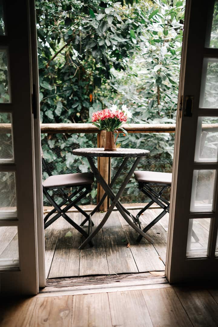 Chalé Na Mata - Durma E Acorde Ao Som Do Rio! - Ilhabela