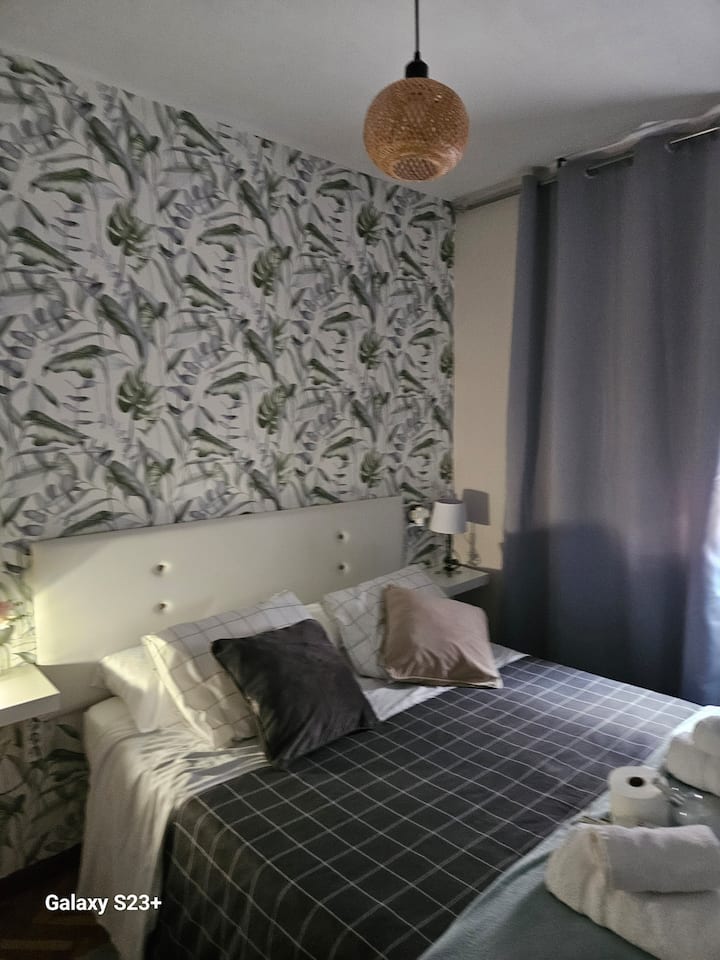Sitio Familiar Y Agradable - Madrid