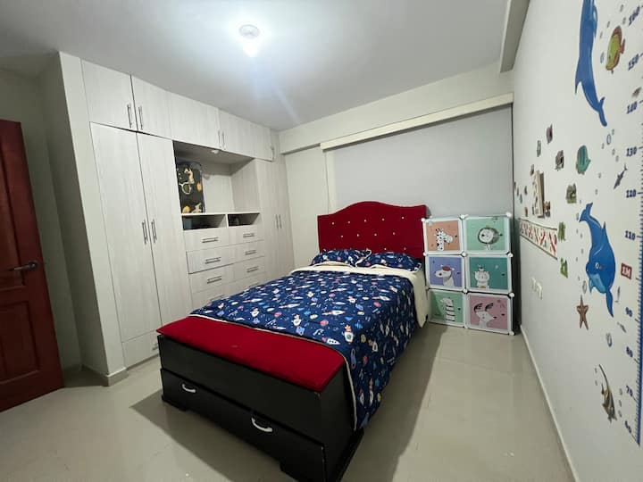 Amplio Departamento Amoblado - Cajamarca, Perú