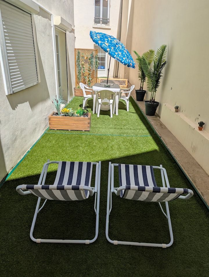 Cour Privée, Parking,  Hypercentre, Au Calme - Vichy