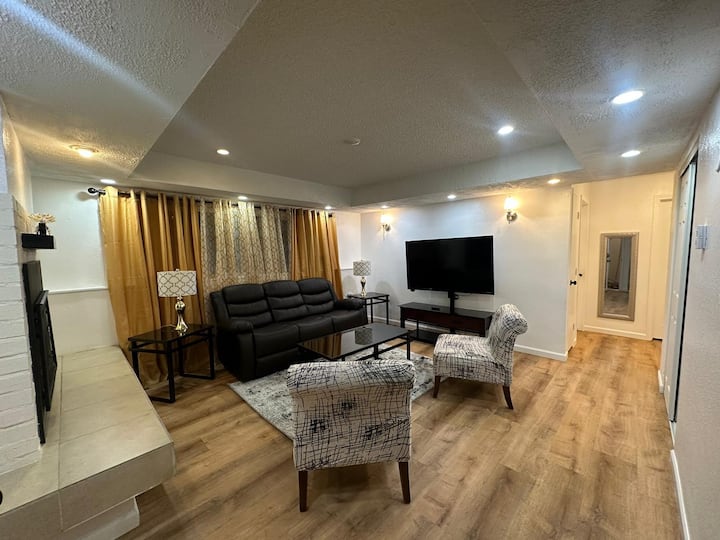 Sunset Apartment - Chugach State Park, Eagle River