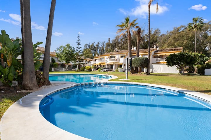 Casa Magnolios
4 Bed Townhouse 50m To The Beach - Marbella