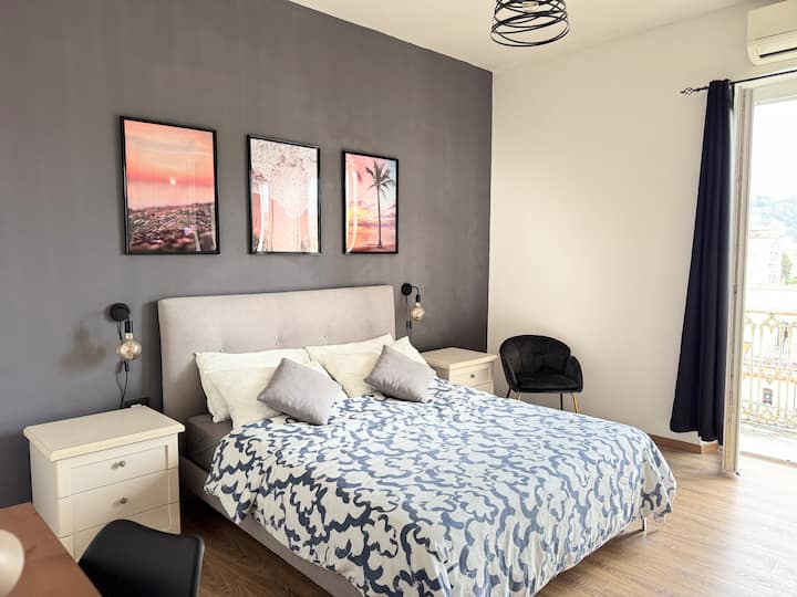 Bright Hideaway With Balcony & Parking Free - La Spezia