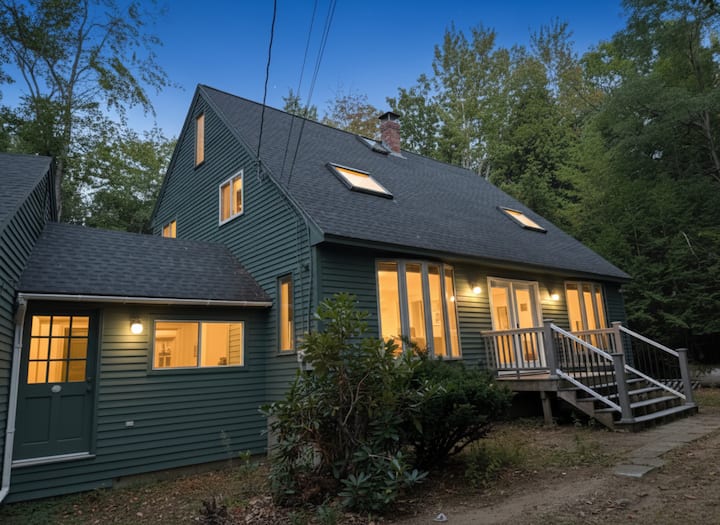 Spacious Spring Retreat Near Hiking & Fun - North Conway, NH