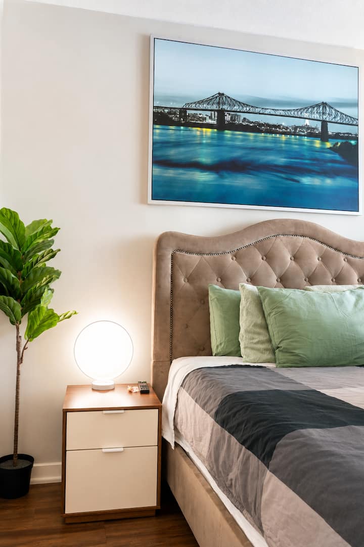 2b Apartment In Vancouver Dt | Granville + Parking - Vancouver