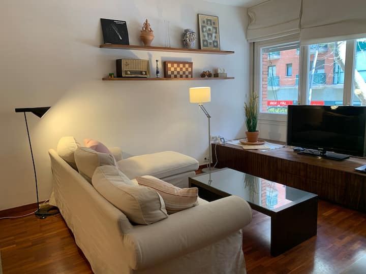 Excelente Piso En El Centro Del Poblenou 4 Br - El Masnou
