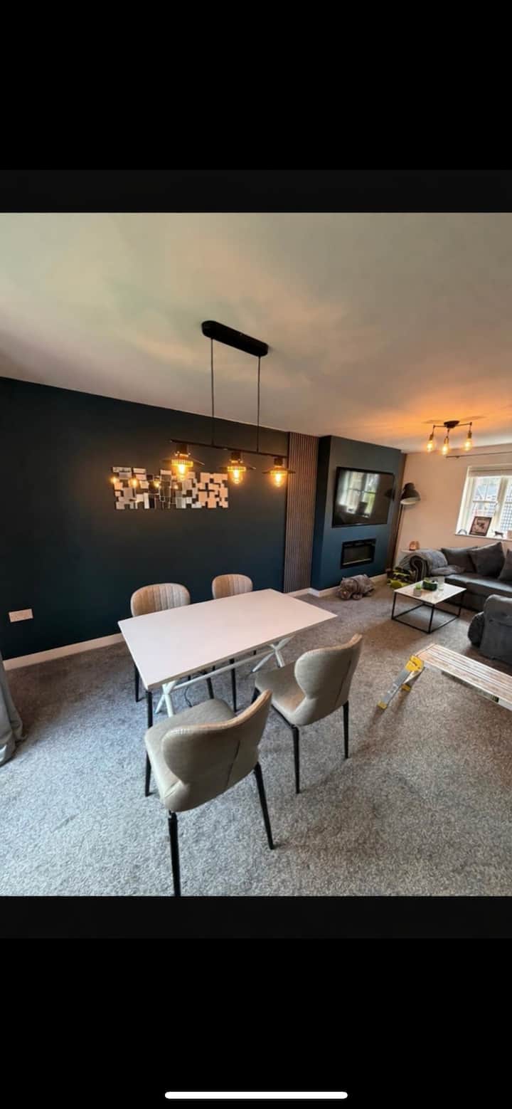 Luxury-apartment 2 Mins To Hospital Free Parking - Newcastle-under-Lyme