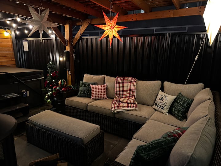 Cozy Christmas Getaway -New Therapy Spa -2bd Condo - Grand Junction