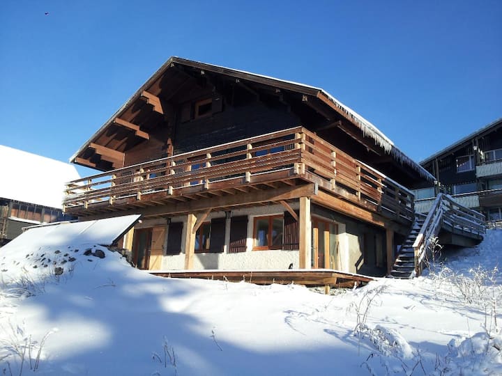 Beau Chalet Familial éCologique - Super Besse