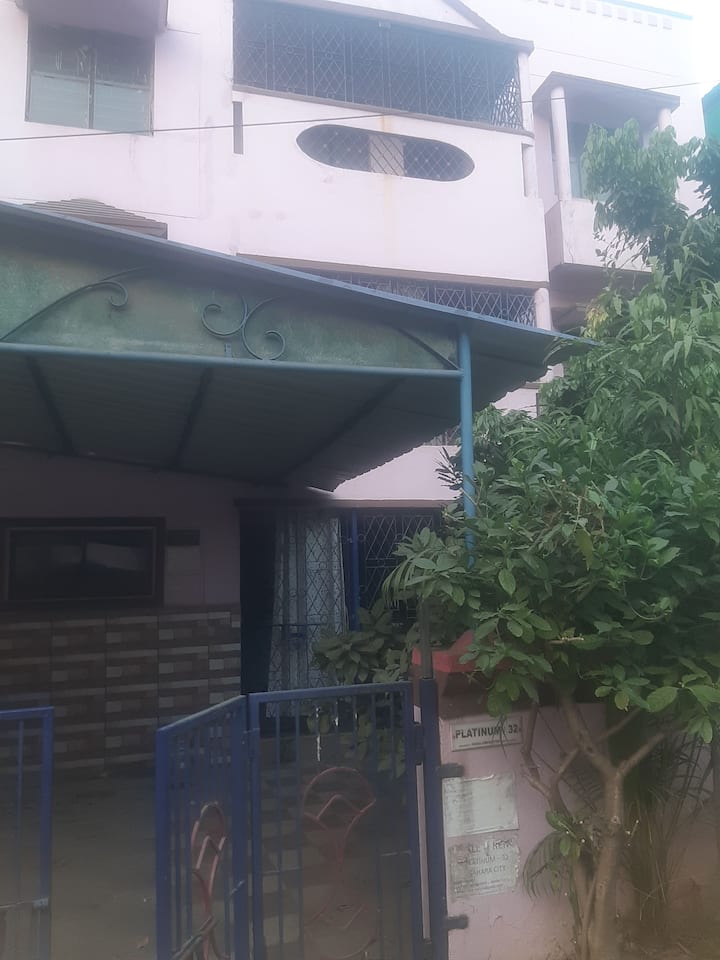 A Room With Bed Plus Other Rooms - Jamshedpur