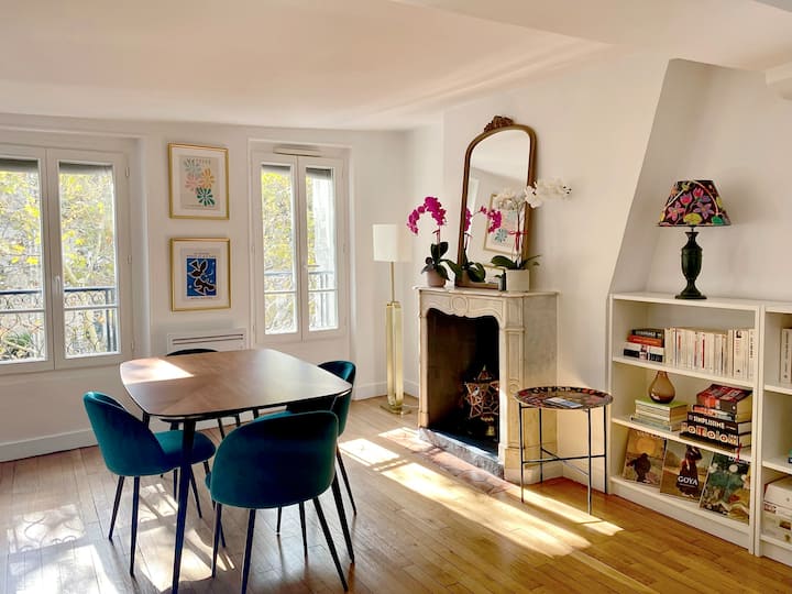 Elegant Apartment In Saint Germain Des Prés - Paris
