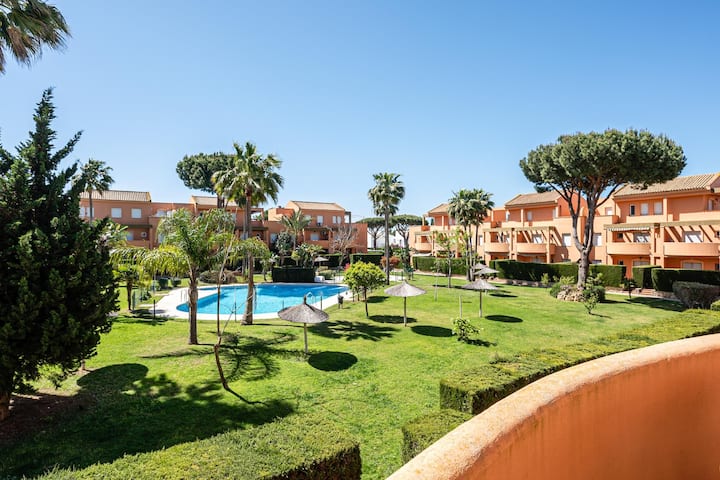 Apartment In Jardín Del Golf - Novo Sancti Petri. - Chiclana de la Frontera