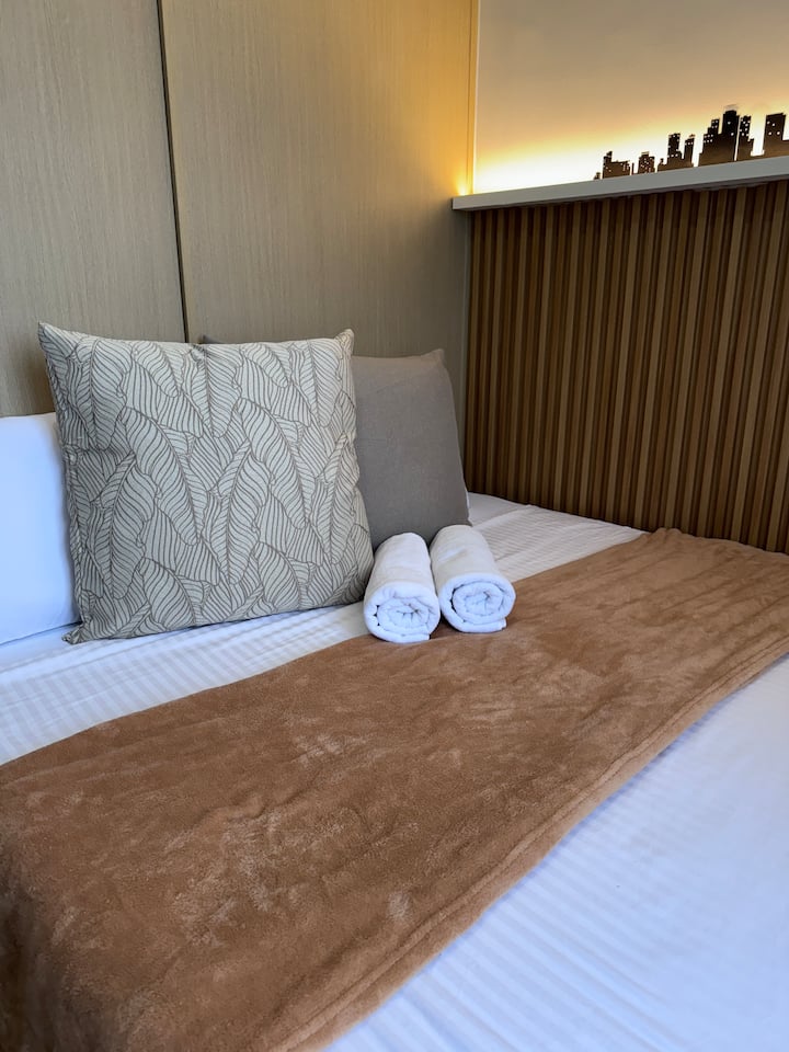 Grace Taguig Cozy Staycation - Metro Manila