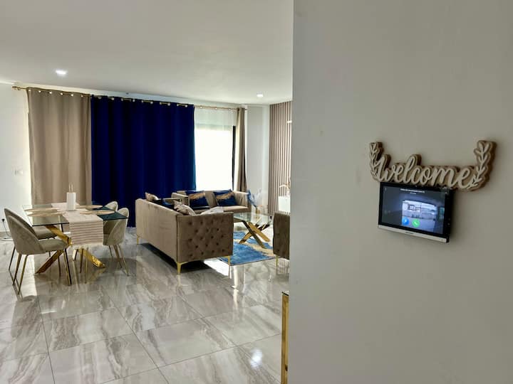 Splendide Appart 3 Pièces Moderne En Centre-ville - Abidjan