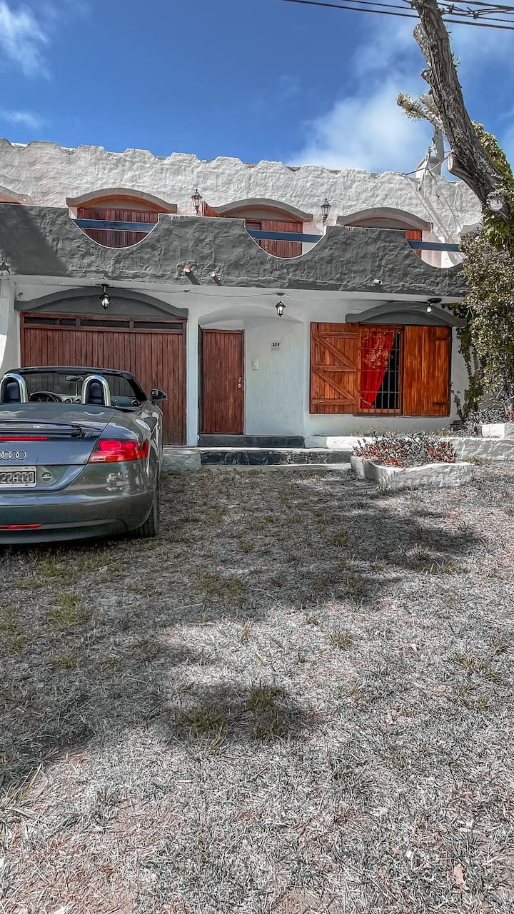 Casa 180m2 En Sanbernardo 2 Cuadra De La Playa - Mar de Ajó