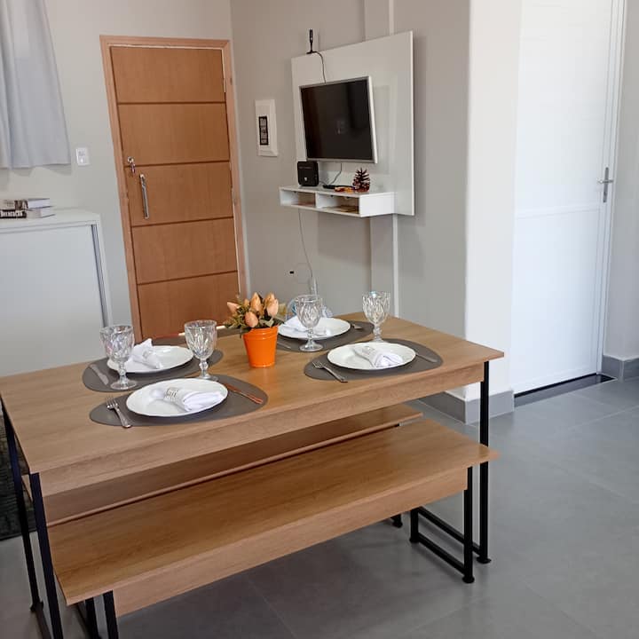 Serra Negra Apto Central Frente Praça - Moderno - Serra Negra