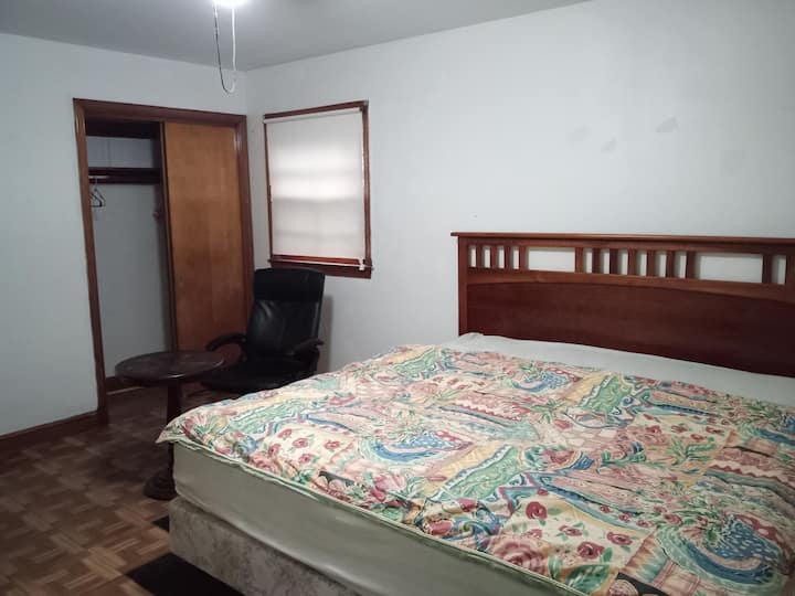 Live Comfortable Nice Private House In The City - Germantown, MD