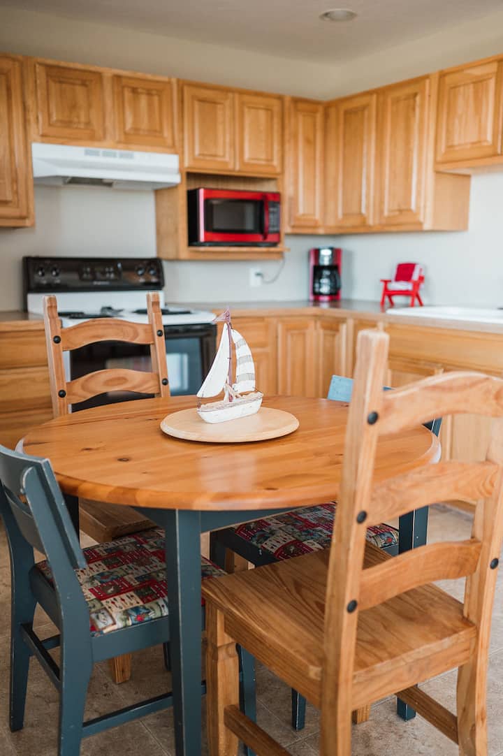 The Spillway Bay Suite - Lake McConaughy, Ogallala