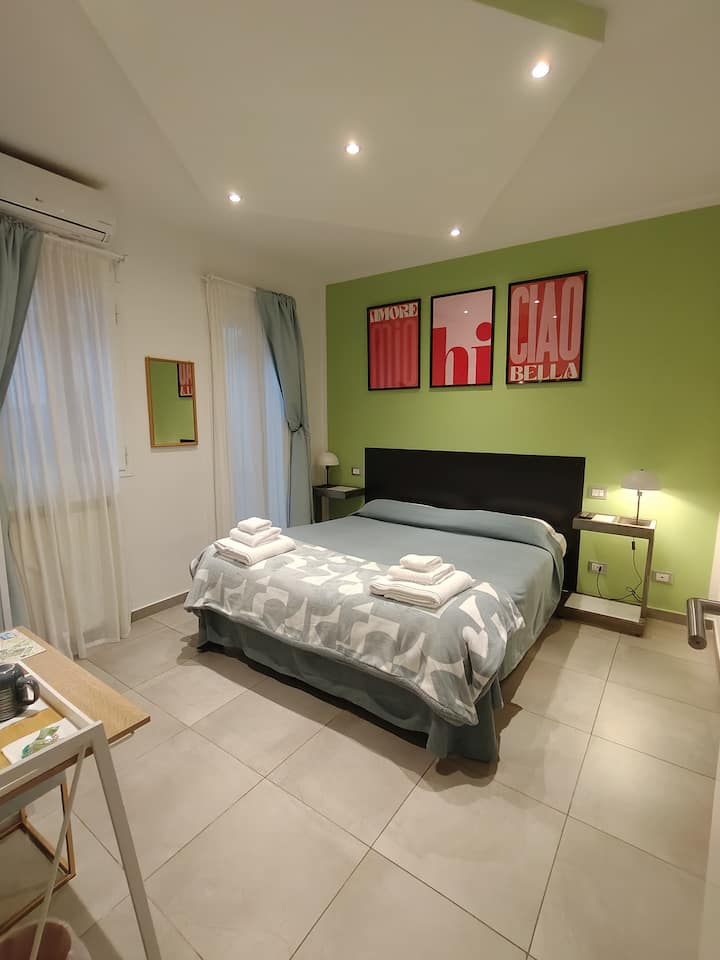 Room Lazy Day Con Bagno Privato E Balcone - Рим